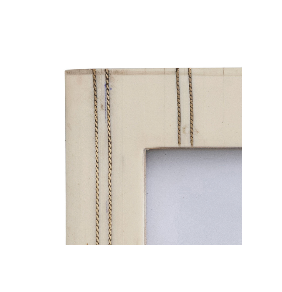 Resin Photo Frame – Row House Interiors